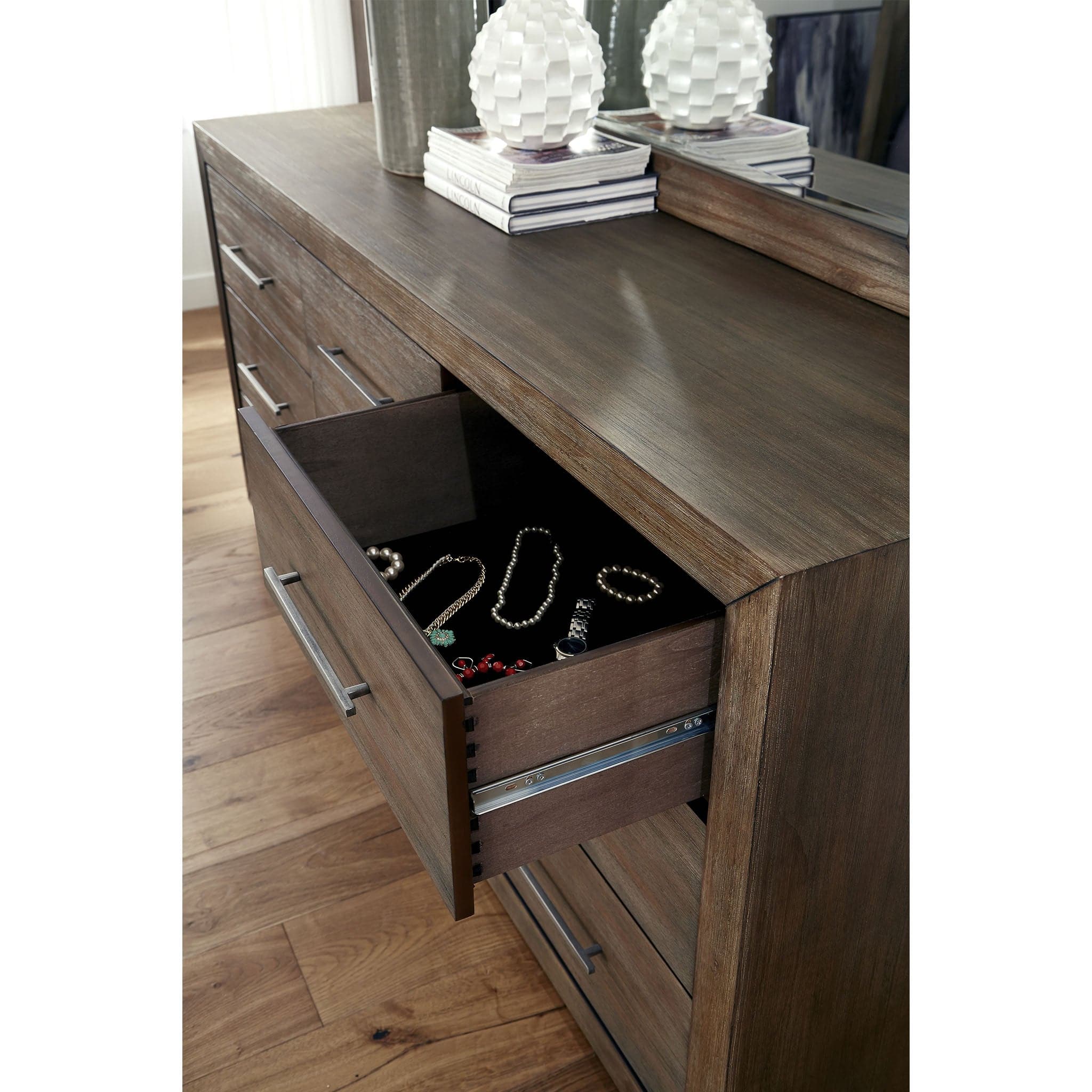 Melbourne Dresser – Haiku Designs